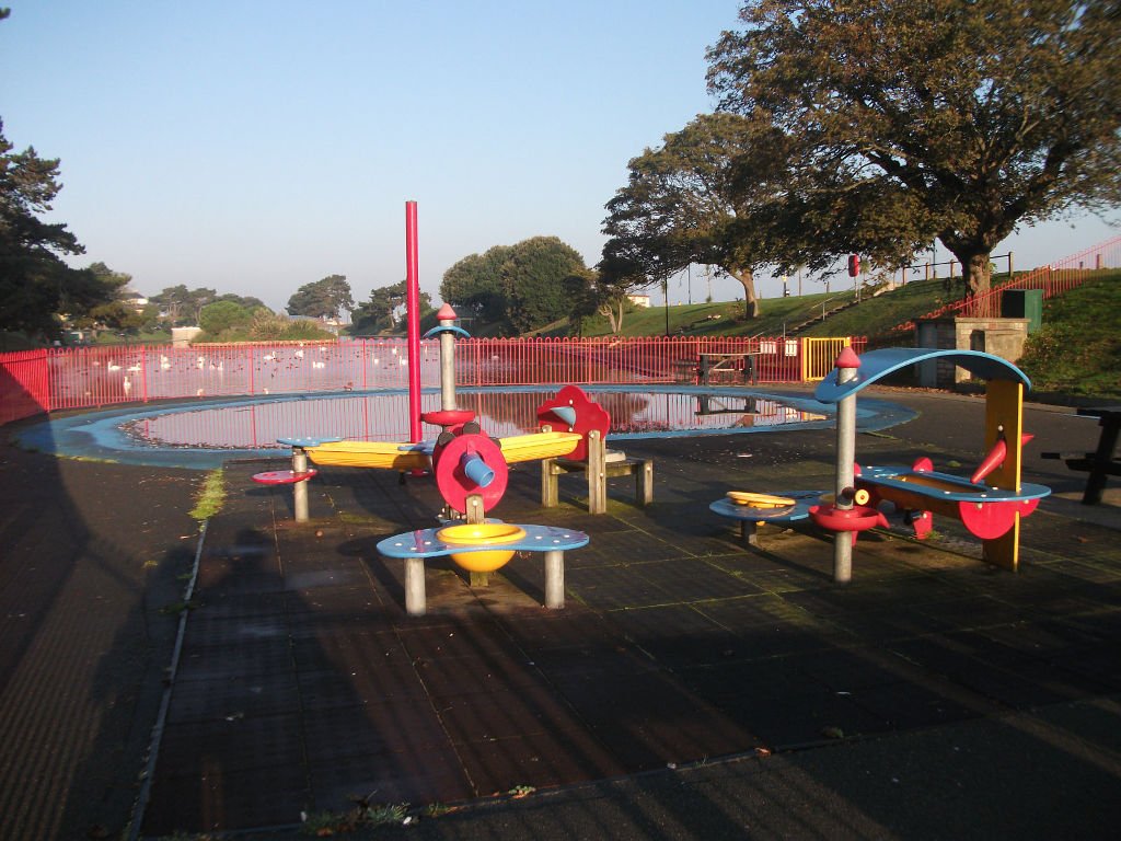 Ryde town is the location of Wightsands and Appleysands holiday homes